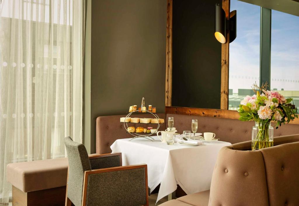 DoubleTree by Hilton Lincoln, Lincoln (updated prices 2025)