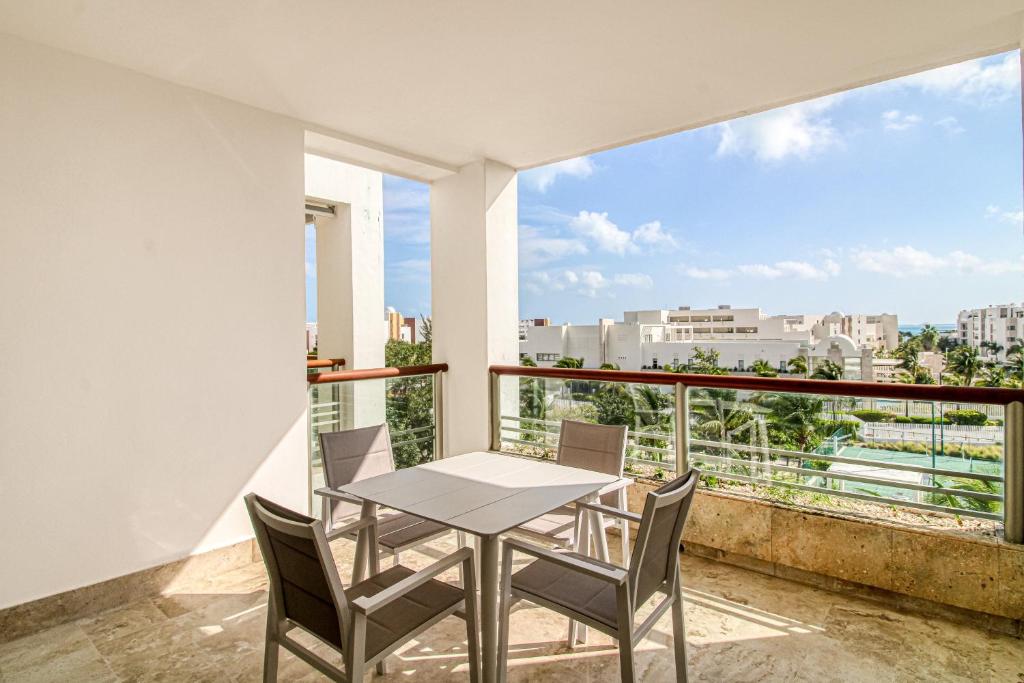 La Amada PH03M Estudio Torre E, Cancún (updated prices 2025)