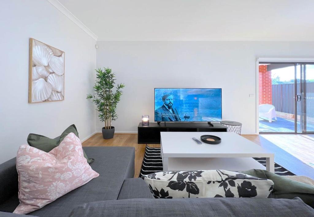 Pride Pakenham parkfront home, Pakenham (updated prices 2024)