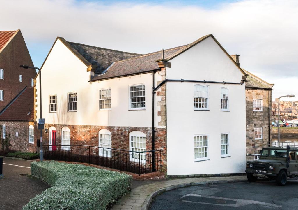 No. 5 The Old Sail Loft, Whitby (updated prices 2026)