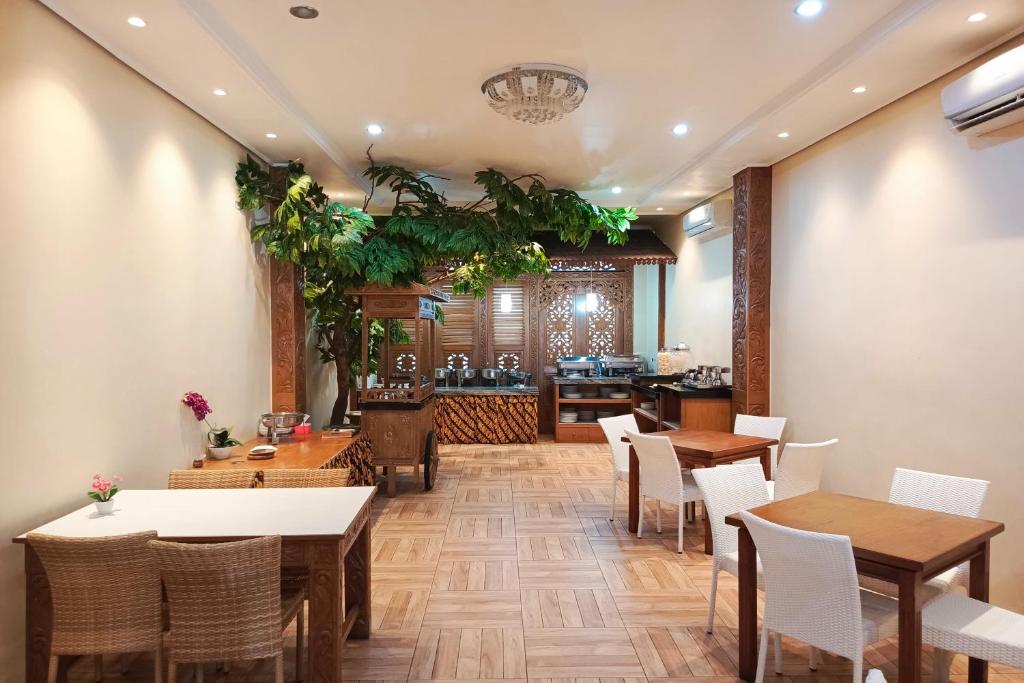 Java Capsule Hotel, Betek (updated prices 2025)