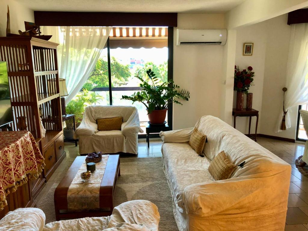 Poerava Tahiti, Papeete (updated prices 2025)