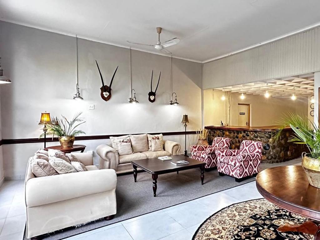 @The Drakens Lodge, Hoedspruit (updated prices 2025)