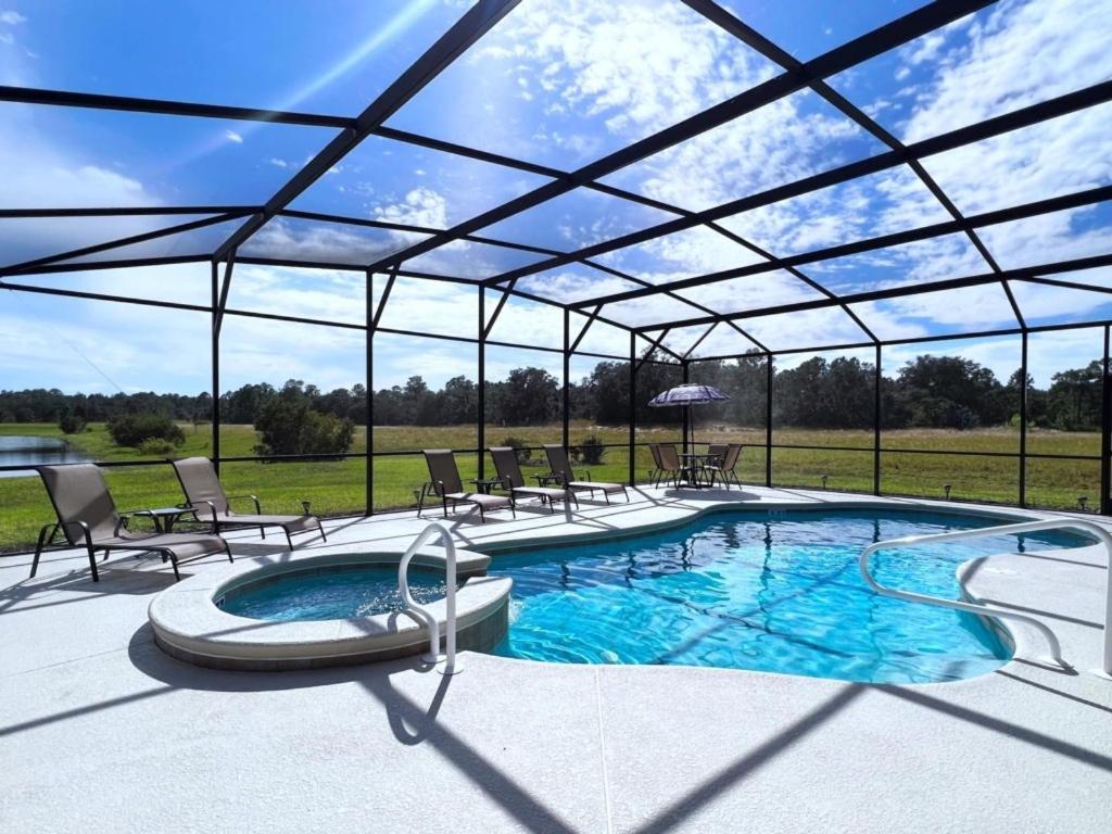 Cozy Family Friendly Pool Home with Game Room home, Davenport (updated ...