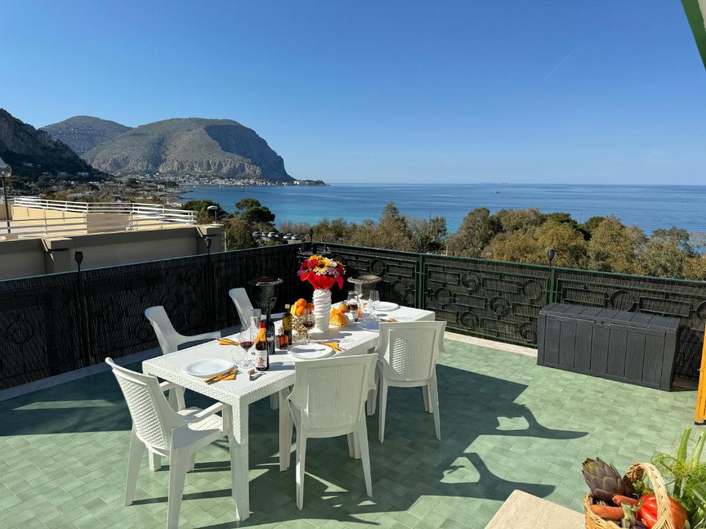 Mondello Luxury Apartment, Palermo (updated prices 2025)