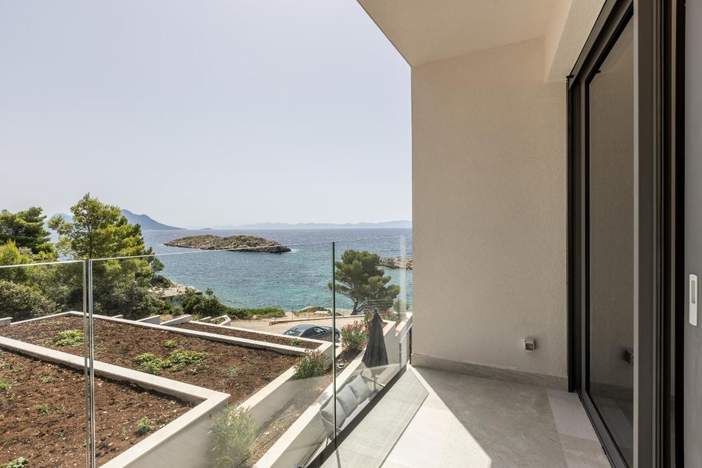 Villa Luce Pelješac, Potomje (updated prices 2025)