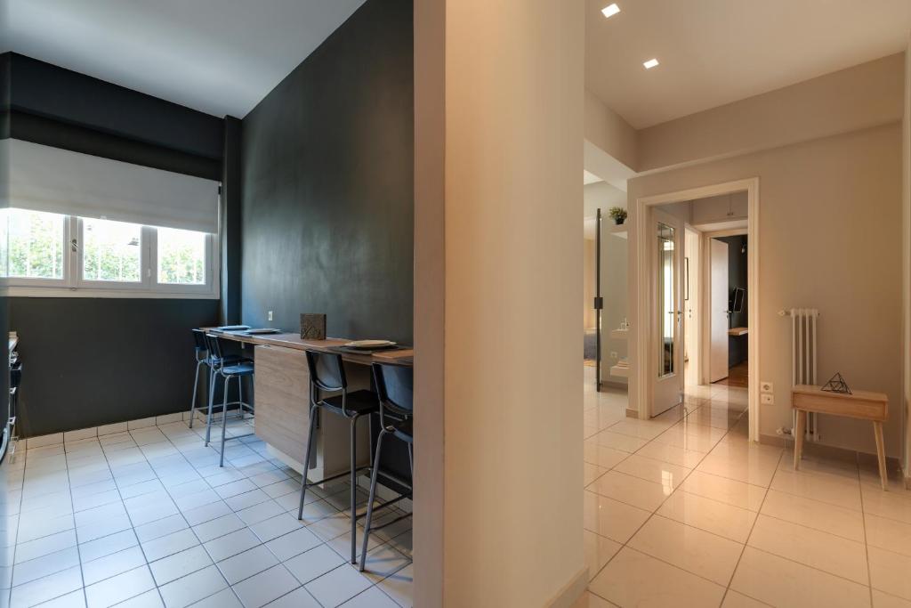 Modern Faliro Flat, Athens (updated prices 2025)