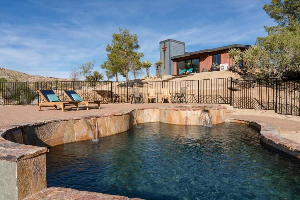 Morongo Star Ranch - Rolling Country Hills w Pool, Morongo Valley ...