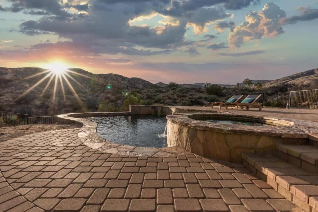 Morongo Star Ranch - Rolling Country Hills w Pool, Morongo Valley ...