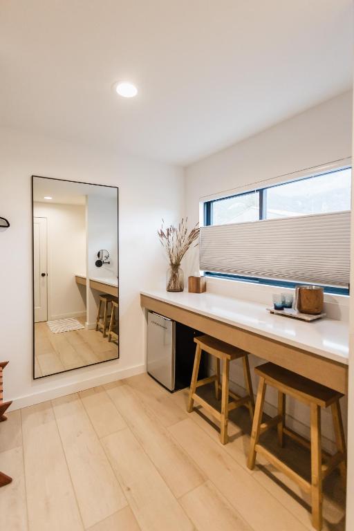 Wonderstone at Glacier, Columbia Falls (updated prices 2025)