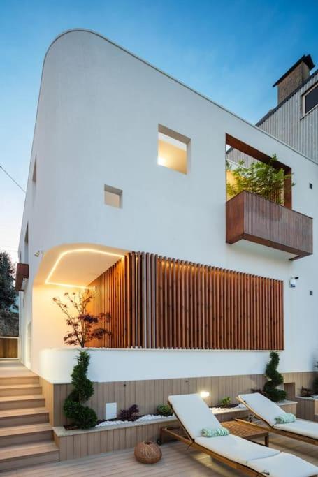 Levada Charming Houses (Refúgio) - 1 min Metro, Rio Tinto (updated ...