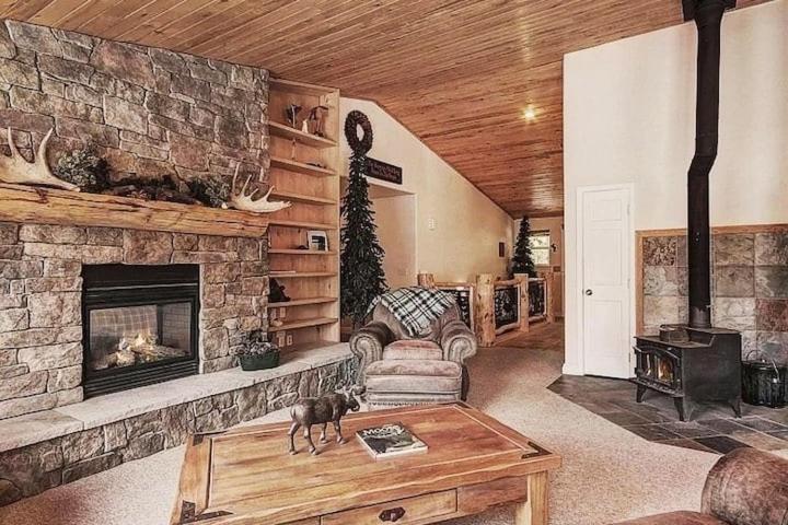 Pure Lux W Hot Tub, Zipline & Sauna!, Fairplay (updated prices 2025)