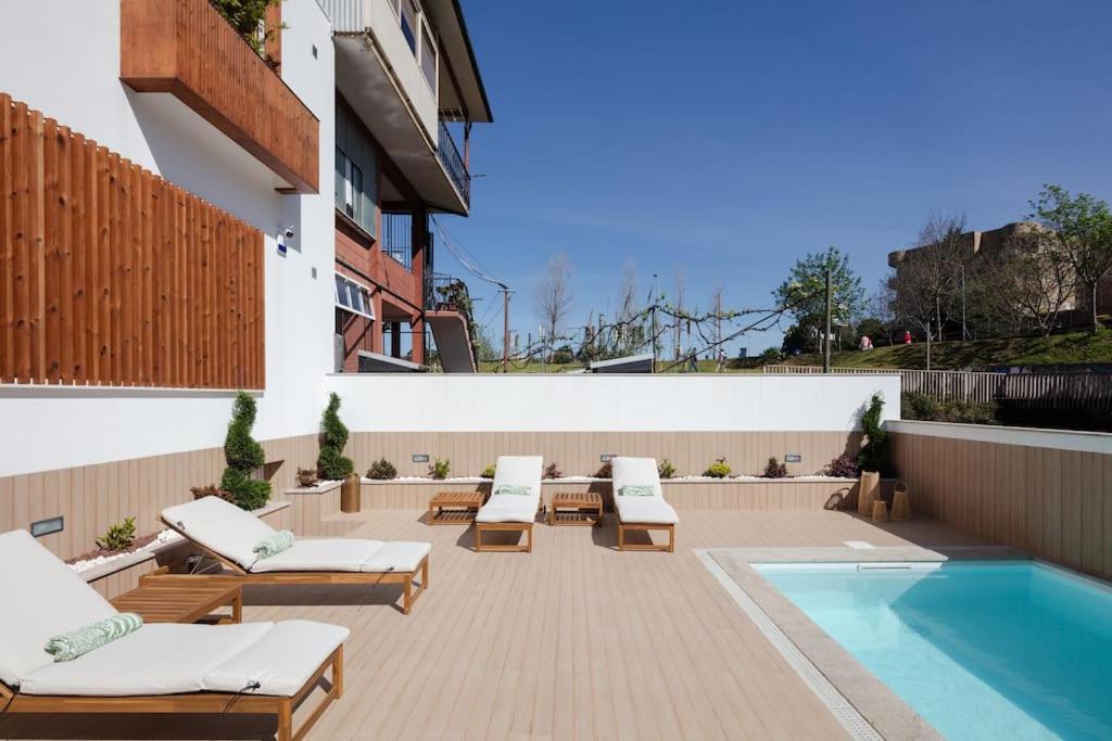 Levada Charming Houses (Terraço) 1 min Metro, Rio Tinto (updated prices ...