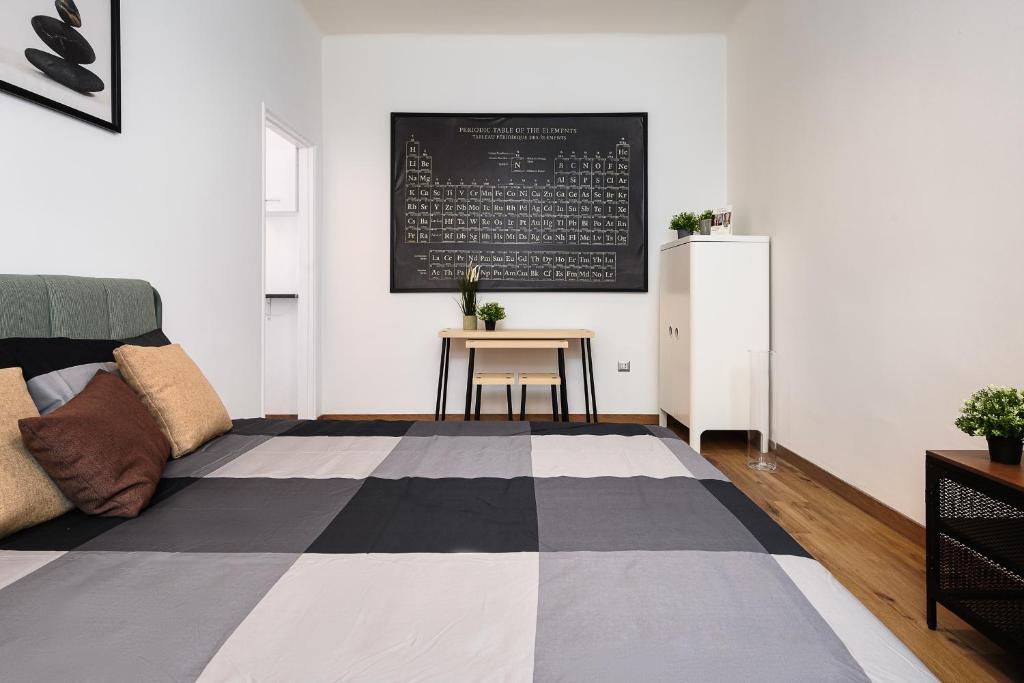 Sebino 17 - Monolocale Cool, Milan (updated prices 2026)