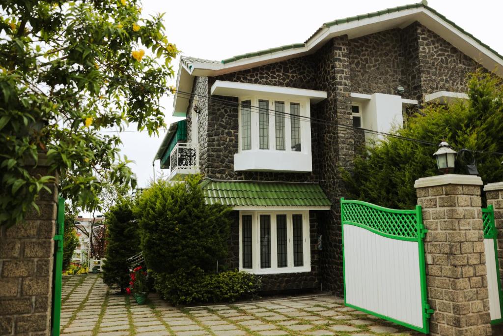 Golden Vista - Luxury Homestay, Kodaikānāl (updated prices 2026)