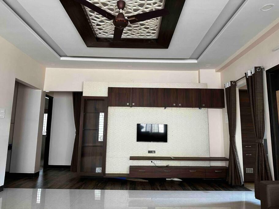 Nirvana Studio 1, Belgaum (updated prices 2025)