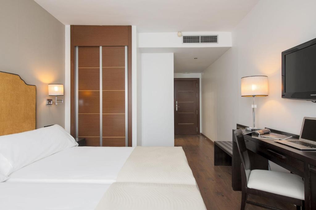 Hotel Infanta Leonor, Écija (updated prices 2025)