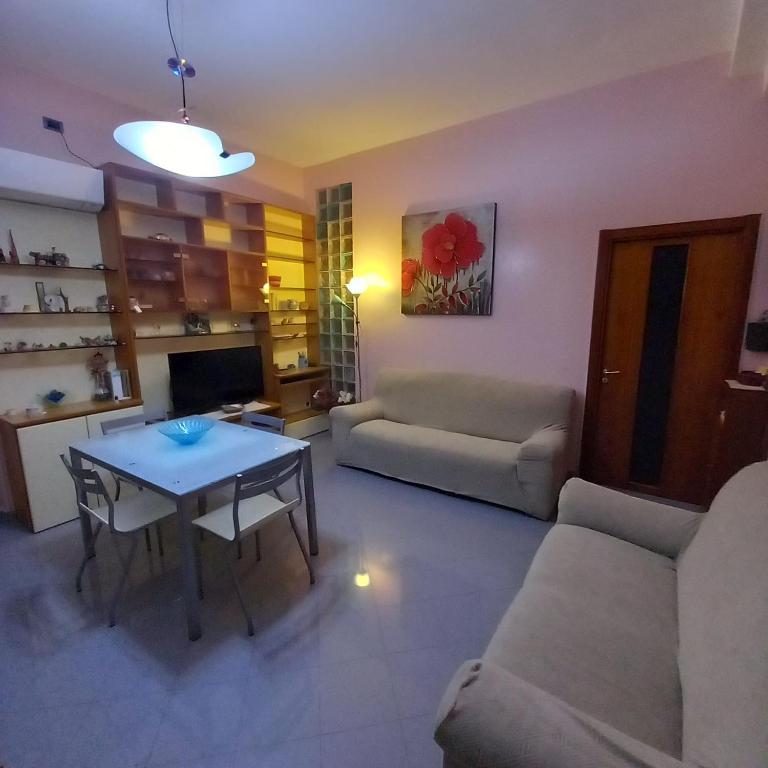 Conti House, Salerno (updated prices 2026)