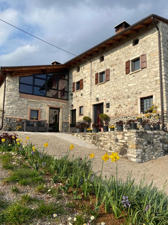 Casa Finetti, Casa Allegri (updated prices 2025)