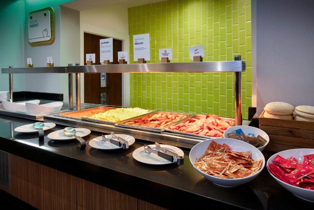 Holiday Inn Express London Heathrow T5 by IHG, Slough (updated prices 2025)