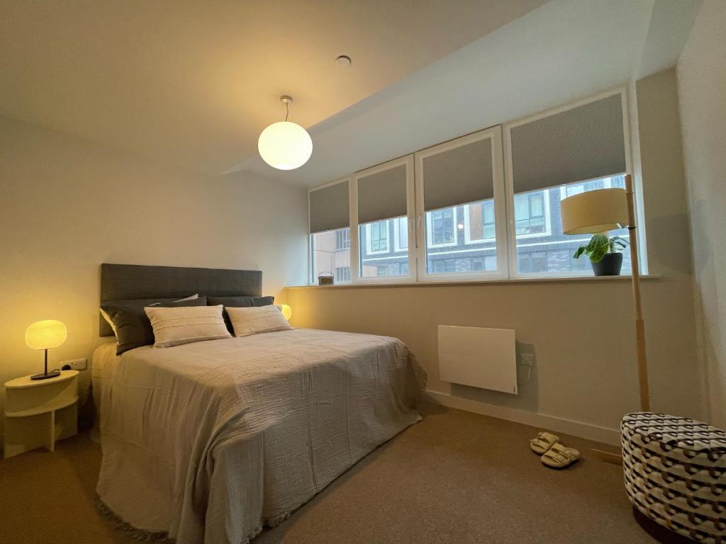 LIVINGWAY Roco, Liverpool (updated prices 2025)