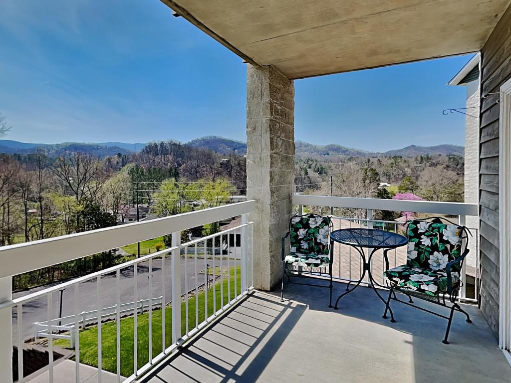 Cozy Corner Whispering Pines 421, Pigeon Forge (precios actualizados 2025)