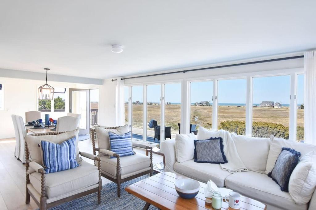 14463 - Waterfront Ocean View Deck Kayak WasherDryer and Central AC ...