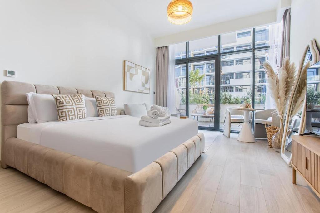 Artist Heaven Studio! Riviera 35! 10 min Downtown, Dubai (updated ...