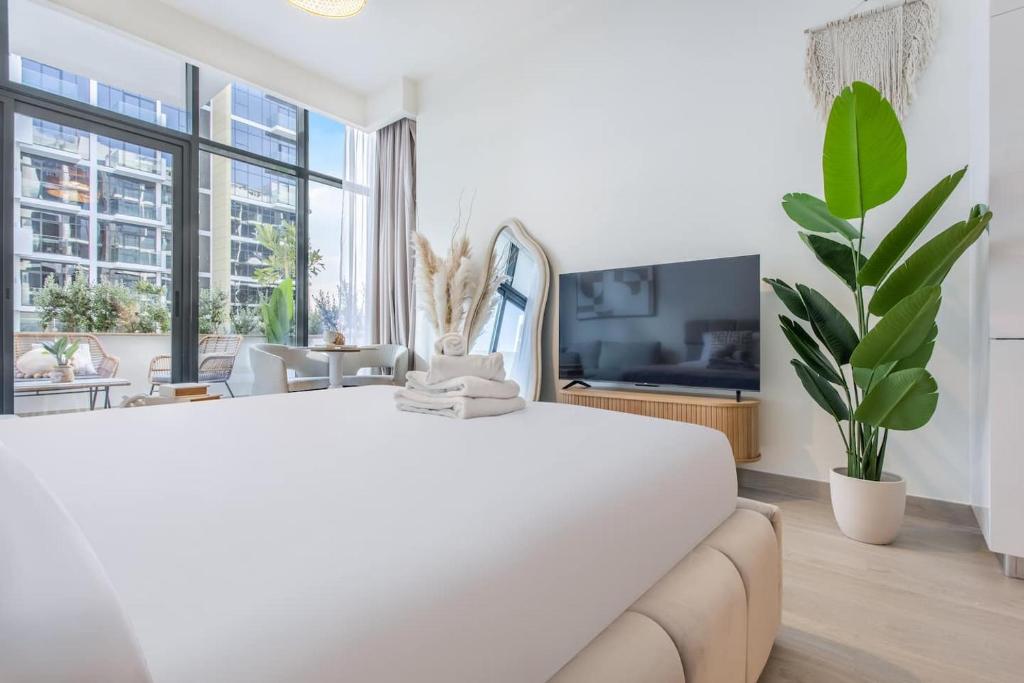 Artist Heaven Studio! Riviera 35! 10 Min Downtown, Dubai (updated ...