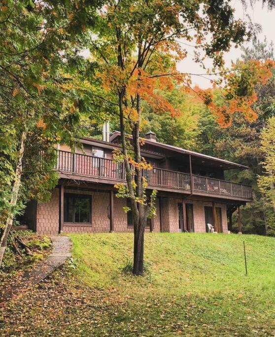 Private Rustic Lodge w/ Lakefront Views, Minden (updated prices 2025)