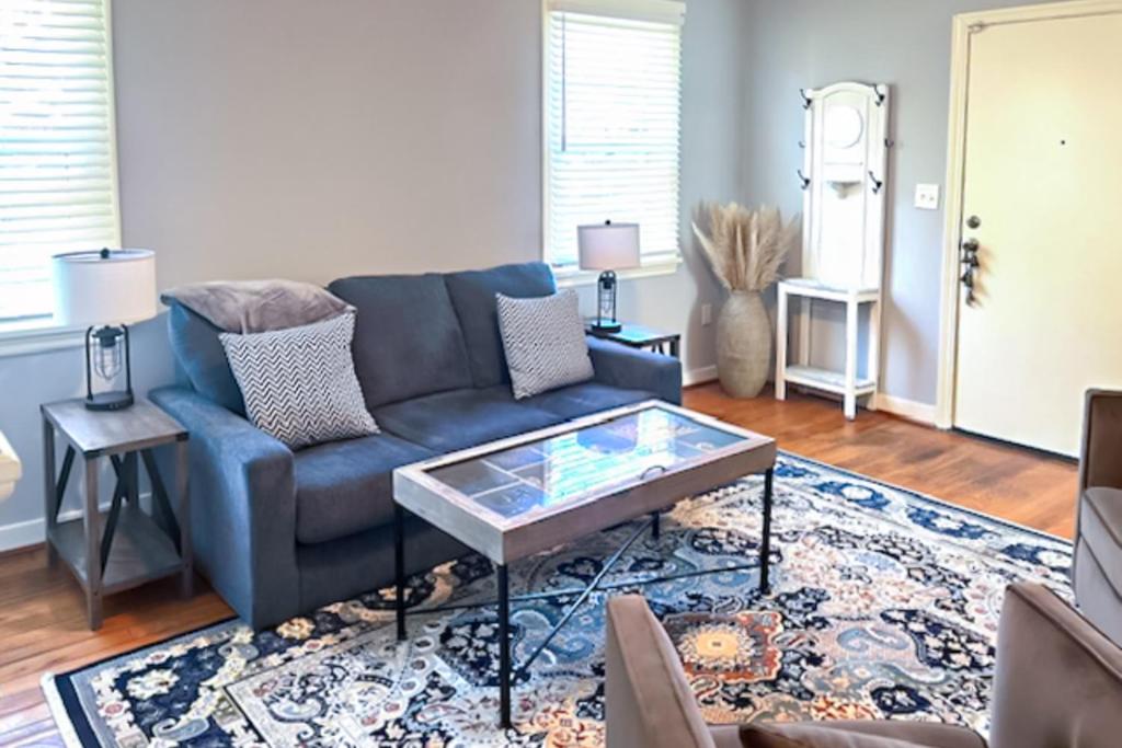 My Blue Heaven, Savannah (updated prices 2025)