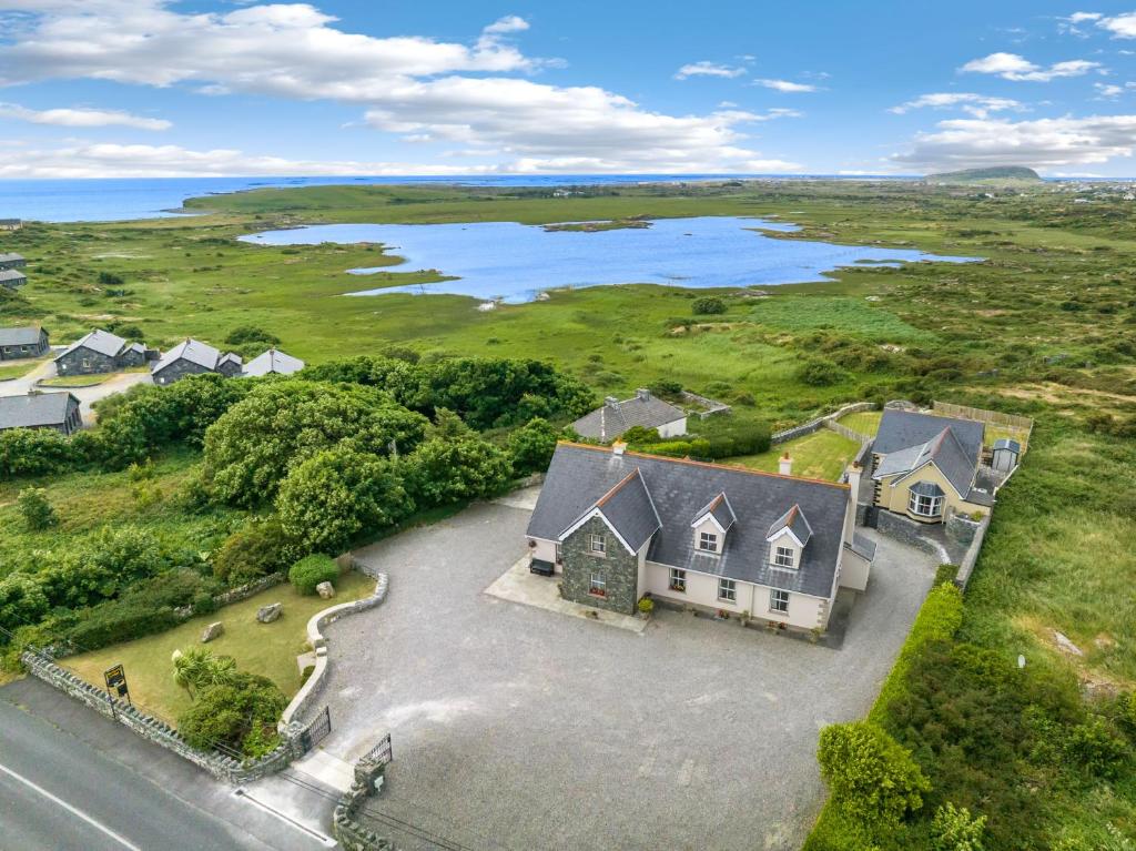 Cottage 206 - Ballyconneely, Ballyconneely (updated prices 2026)