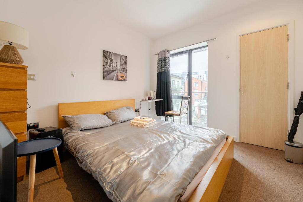 Room in Cardiff City Center - SwiftStay, Cardiff (updated prices 2025)