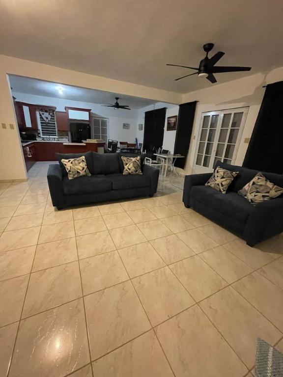 Casa familiar en Rincon, Rincon (updated prices 2025)