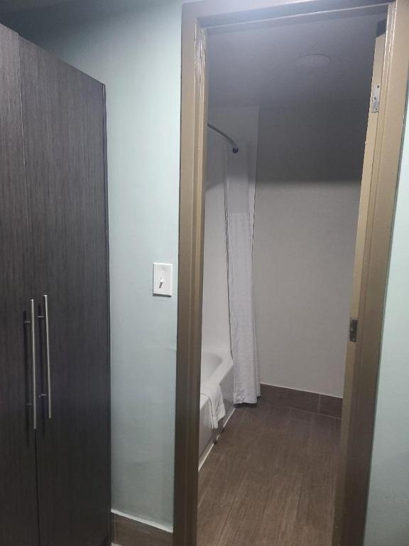 Ocean Reef Suites, Kill Devil Hills (updated prices 2025)