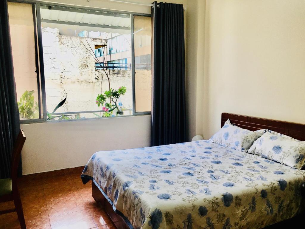 Sunshine Home in HCMC Center, Ho Chi Minh City (updated prices 2025)