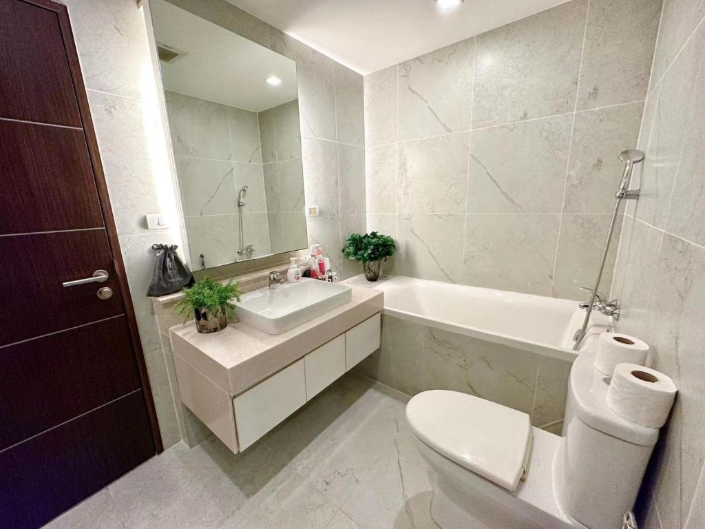 The Astra Condo Changkhlan in Chiang Mai, Chiang Mai (updated prices 2025)