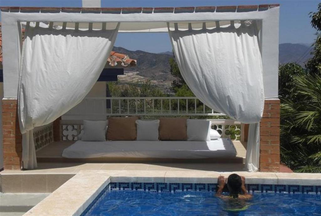 TESS Villa Ellen Maria: Space, Activity, Freedom!, Alhaurín de la Torre ...