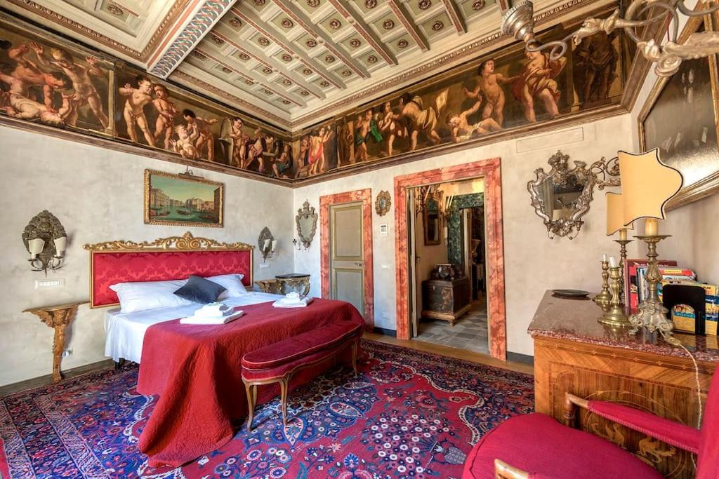 Piazza Navona historical palace, Rome (updated prices 2026)