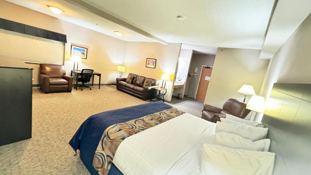 Garner INN & Suites, Garner (updated prices 2025)