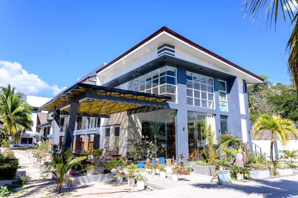 D' Elmer's Resort and Convention Hotel, Dinadiwan (precios actualizados ...