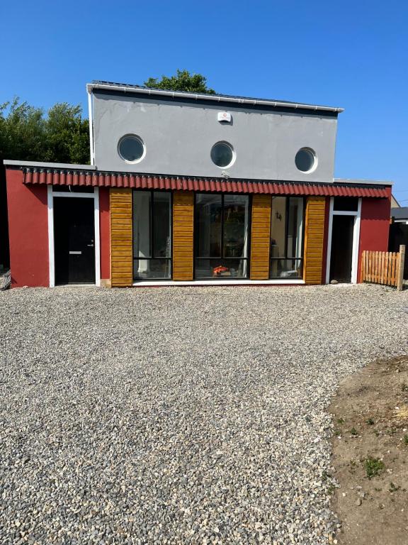 Sutton Coach House, Wexford (updated prices 2026)