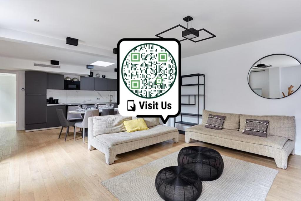 Soho center apartment, London (updated prices 2025)