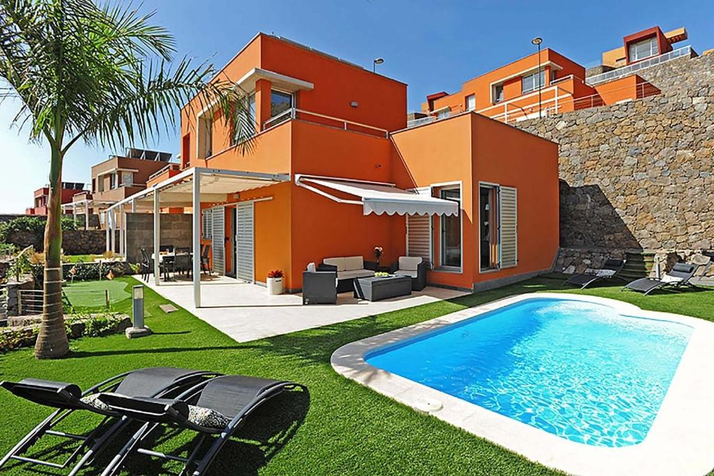 Ferienhaus mit Privatpool für 4 Personen ca 103 qm in Las Crucitas ...