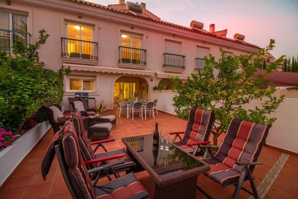 Adosado en zona tranquila del Albir, El Albir (precios actualizados 2025)