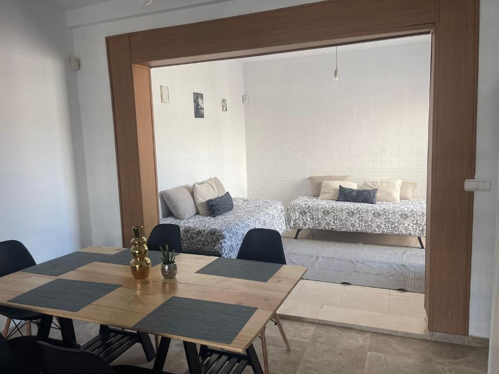 Stelarium-Suite con Baño Privado en Casa Compartida-Übica2, Mairena del ...