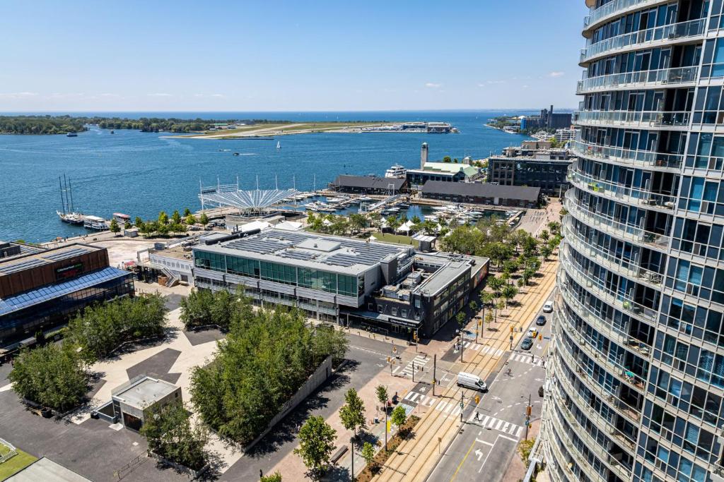 Waterfront Queens Quay West, Toronto (updated prices 2024)