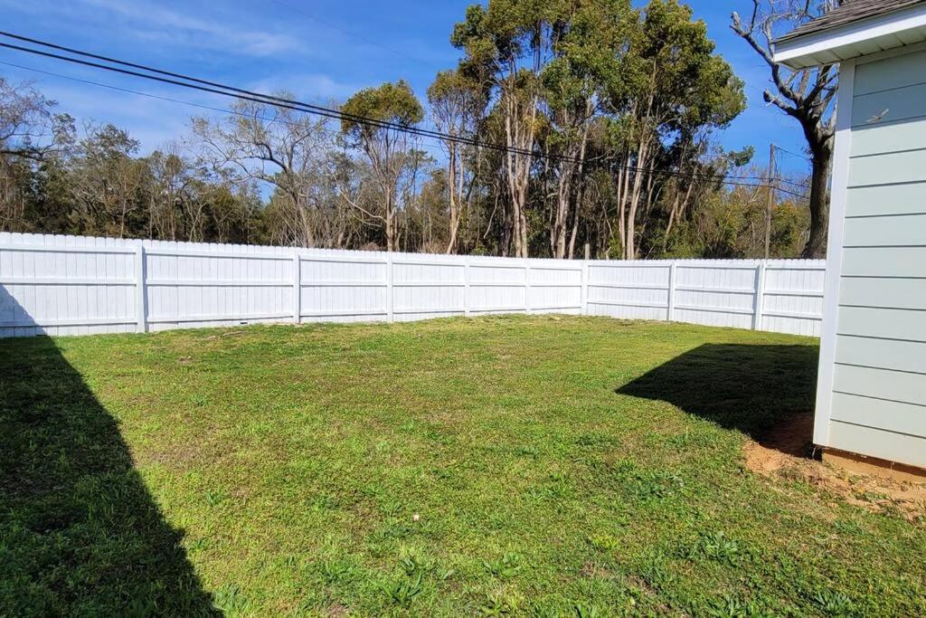 Happy Beach House in Biloxi, Biloxi (updated prices 2025)