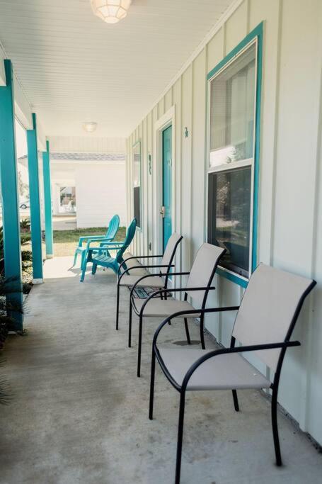 Happy Beach House in Biloxi, Biloxi (updated prices 2025)