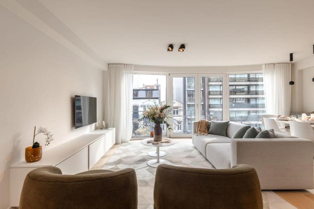 Huswell - Delux renovated apartment in the heart of Knokke, Knokke ...